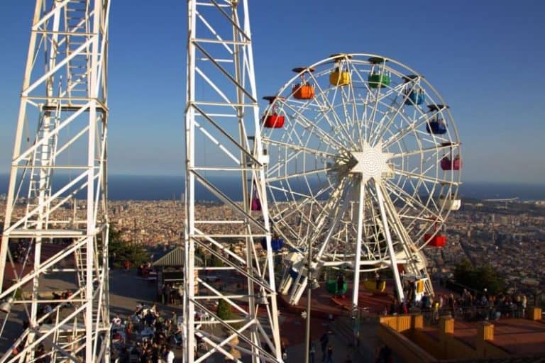 52 fun things to do in Barcelona with teenagers - Wyld Family Travel