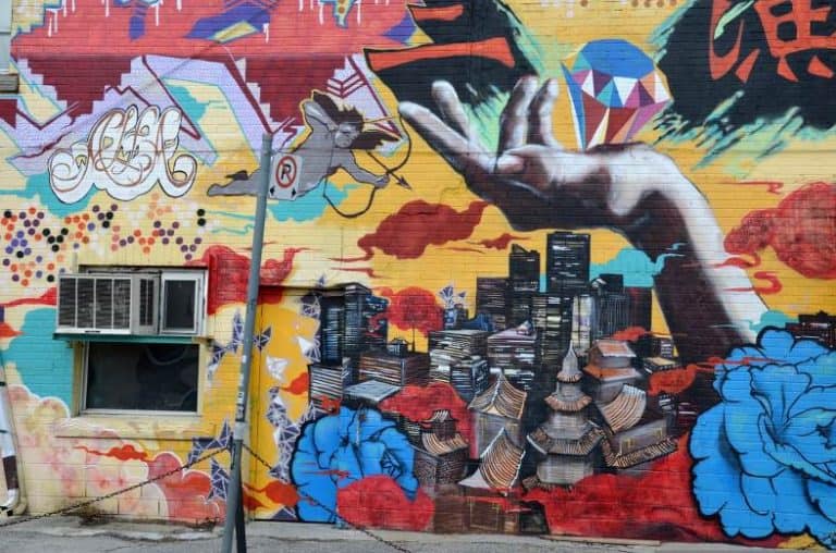 44 phenomenal things to do in Toronto with teenagers